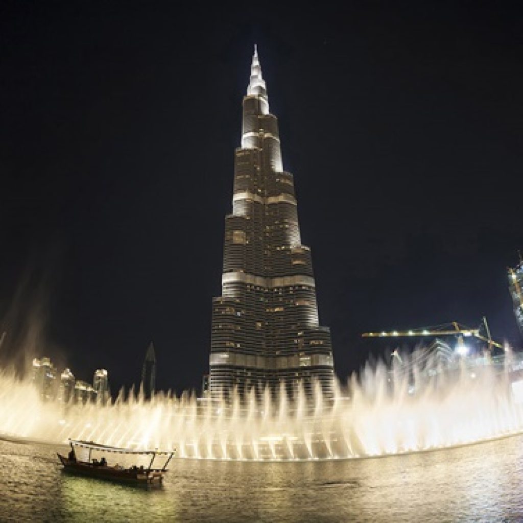 Dubai Burj Khalifa Tour4 – Map Plus Tours